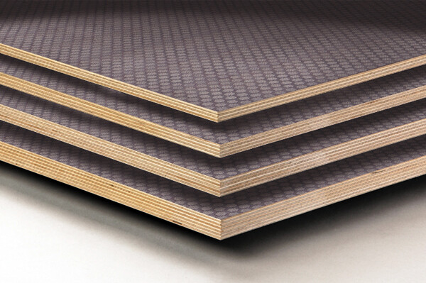 Betonplex platen voor aanhangwagen - Intriplex Blog